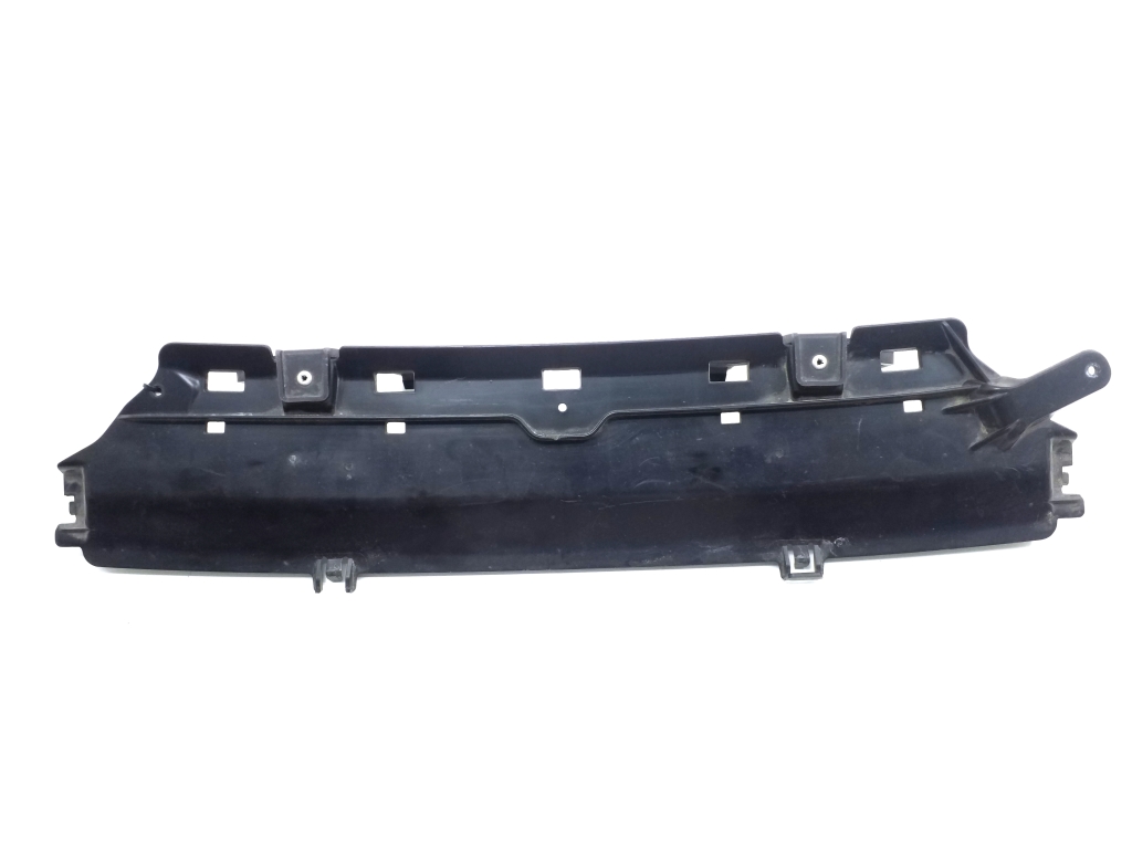 Used Mercedes Benz C-Class Other detail of the rear bumper A2058851600