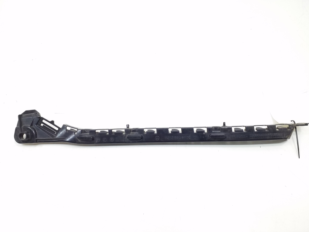 Utilisé Mercedes Benz E-Class Support de pare-chocs arrière A2128800130