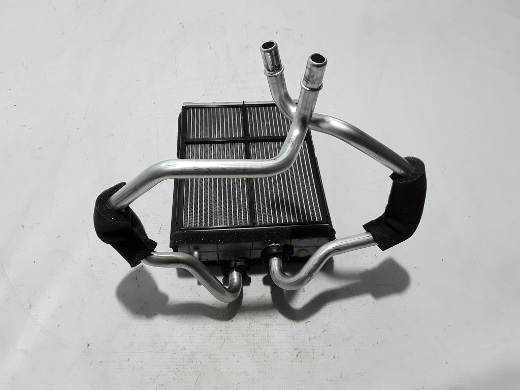 Used VOLVO XC60 Interior shoulder radiator 31694082