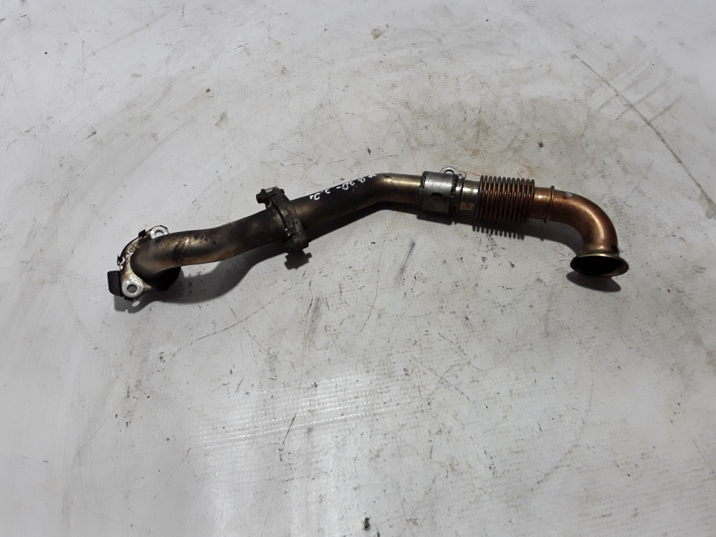 Utilisé Mercedes Benz E-Class Tube EGR A6541403000