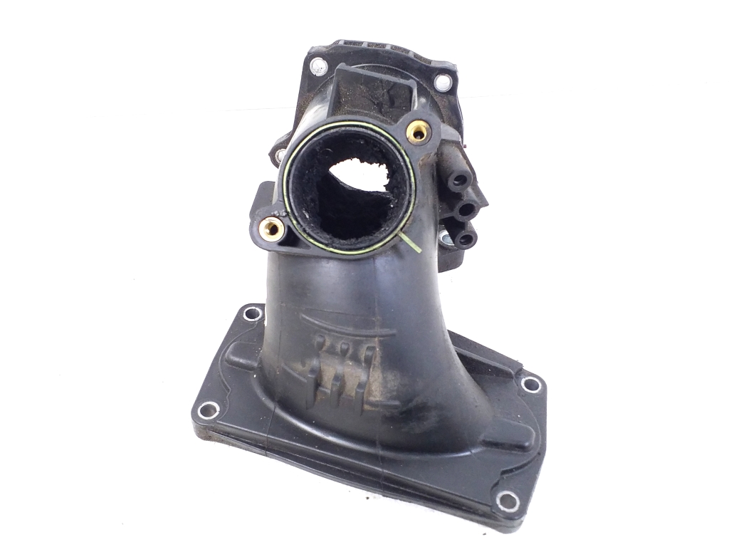 Utilisé Mercedes Benz E-Class Tube A6510900728